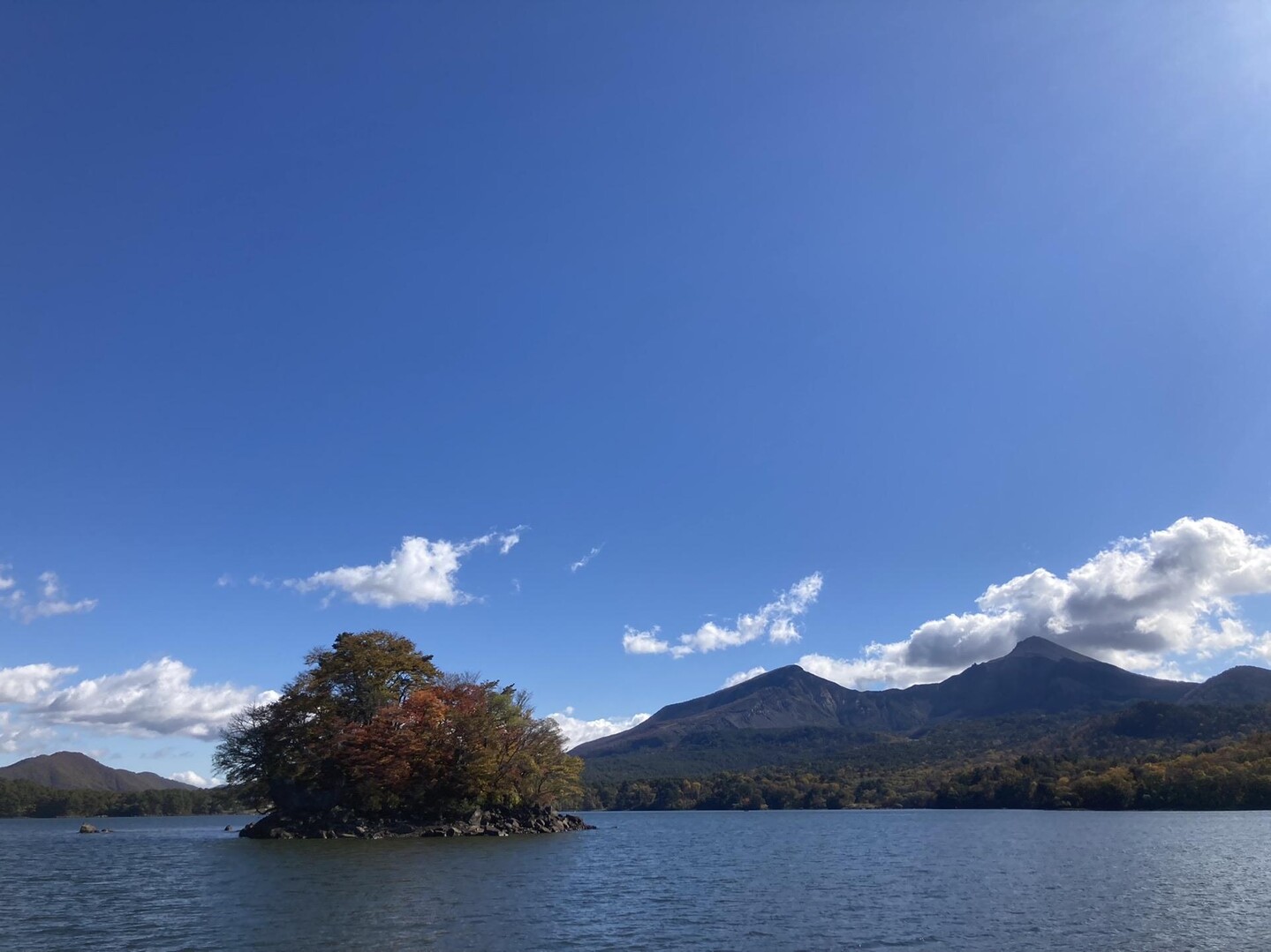 1枚目 桧原湖遊覧船からの磐梯山 2〜... / かなかな0083さんのモーメント | YAMAP / ヤマップ