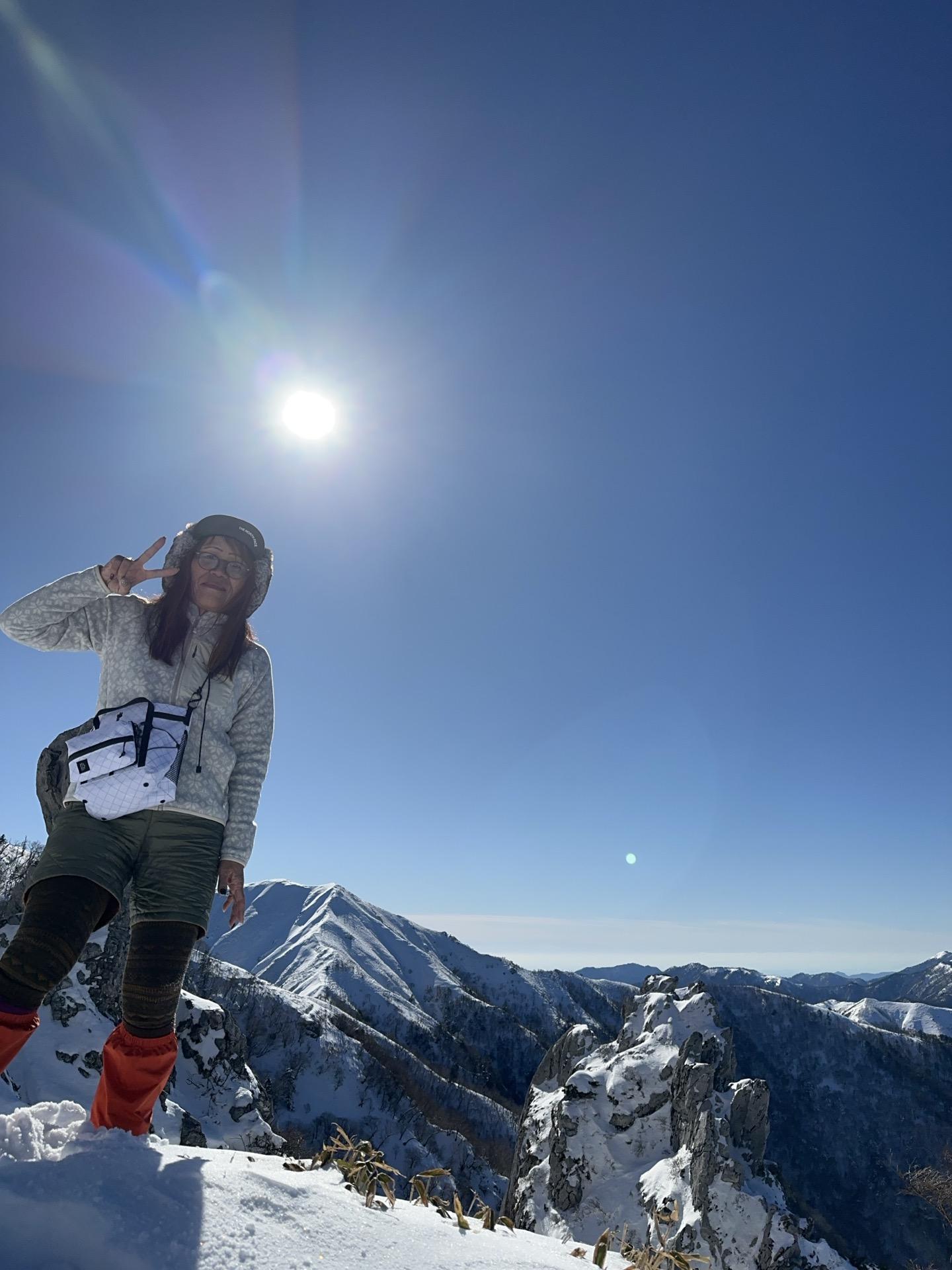 剣山 青空、無風、雪いっぱい⛄️やけど霧氷はなかった日 / boziiさんの剣山の活動データ | YAMAP / ヤマップ