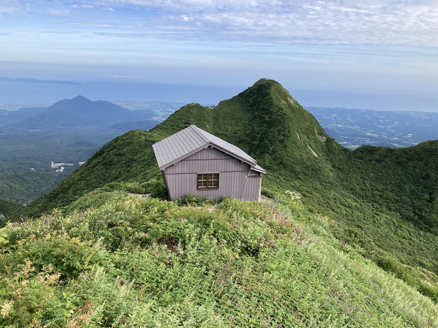 今日はGU気ままな一人旅 夏☀️大山⛰️ユートピア🌸 / さとるさんの大山・甲ヶ山・野田ヶ山の活動データ | YAMAP / ヤマップ