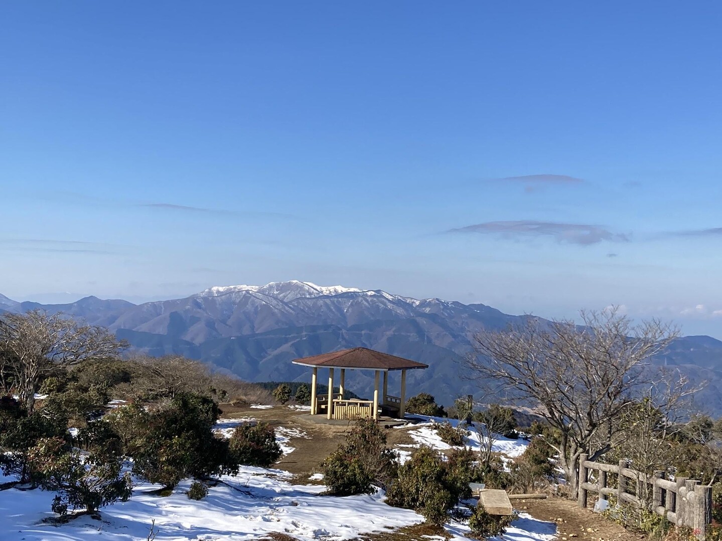 北尾根P826峰・小倉山・養老山・三方山 / はるこさんの養老山・笙ヶ岳・三方山の活動データ | YAMAP / ヤマップ