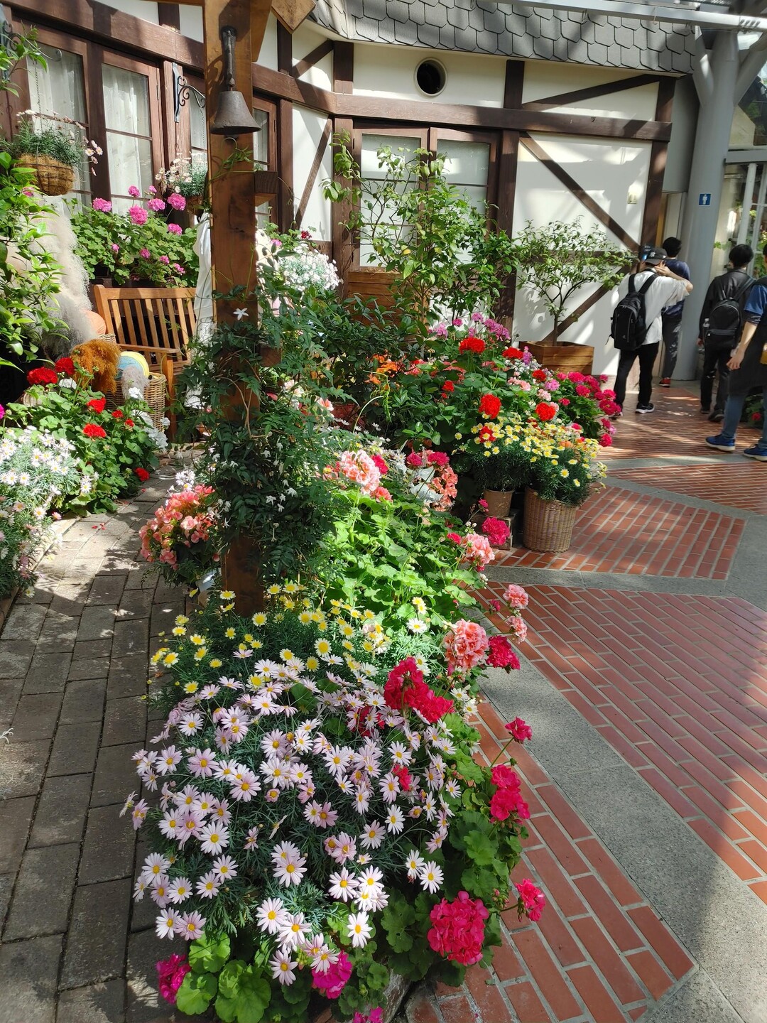 GW、布引ハーブ園を歩く / N-JUNさんの六甲山・長峰山・摩耶山の活動データ | YAMAP / ヤマップ