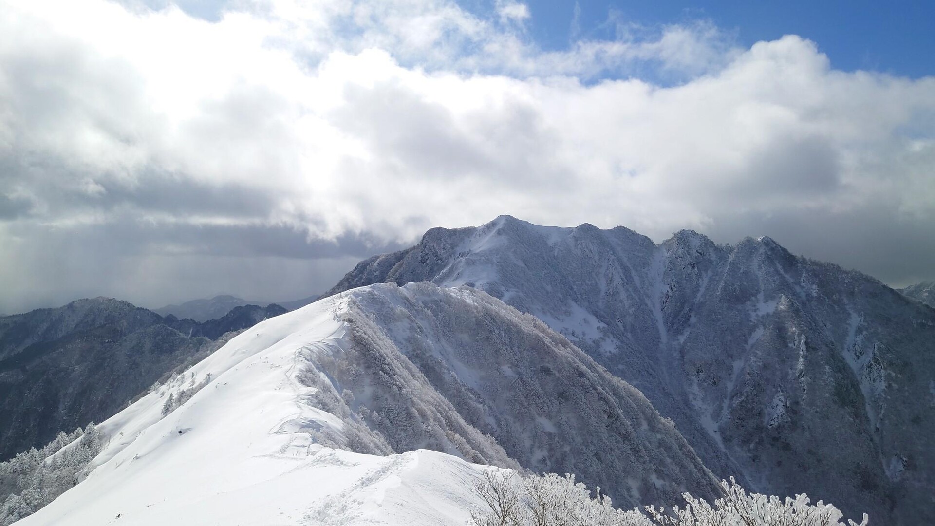 伊予富士 / Rokuさんの笹ヶ峰・寒風山・平家平の活動データ | YAMAP / ヤマップ