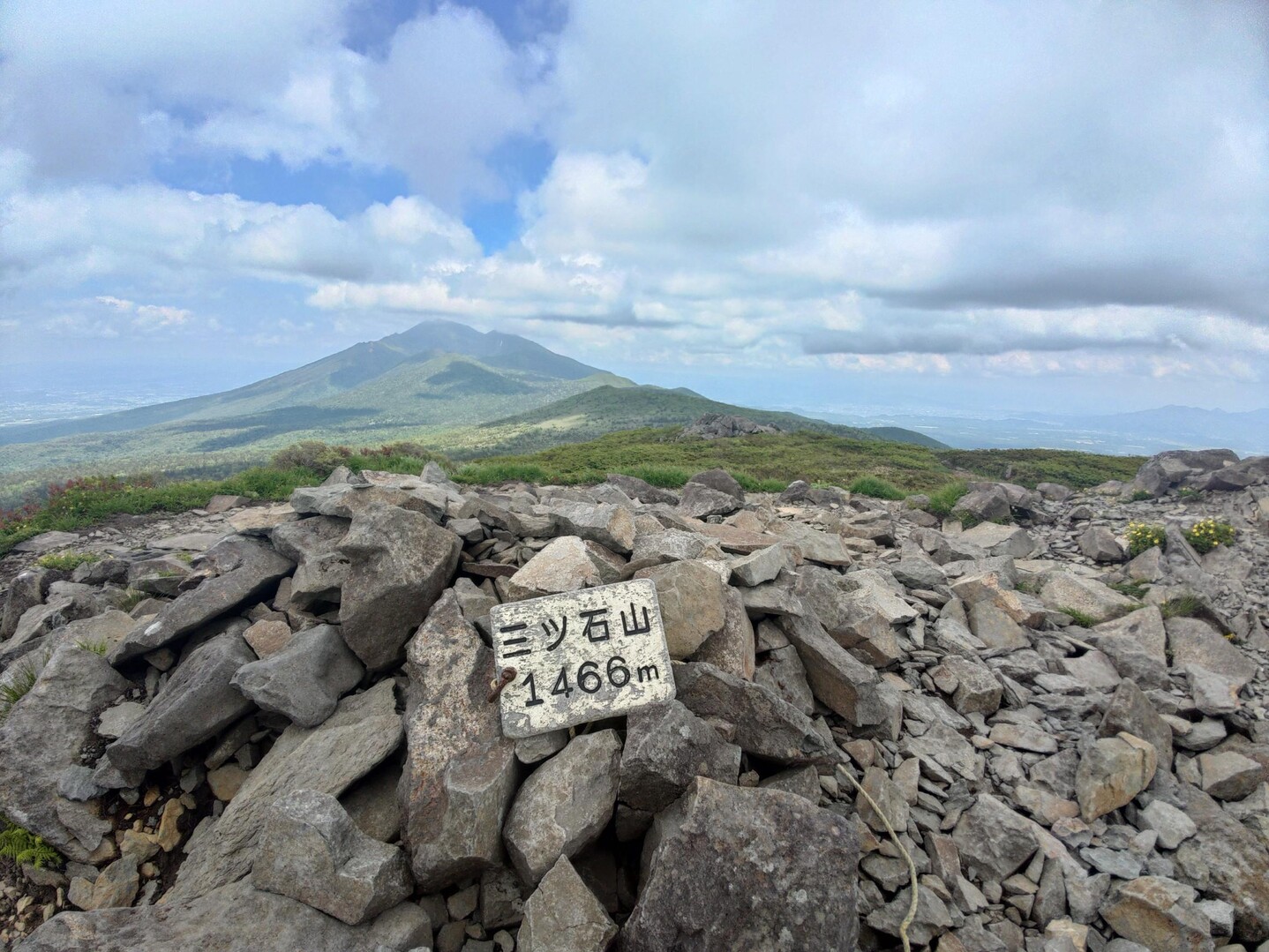 三ッ石山 / ゆう98さんの岩手山・八幡平・安比高原 50km トレイルの活動データ | YAMAP / ヤマップ
