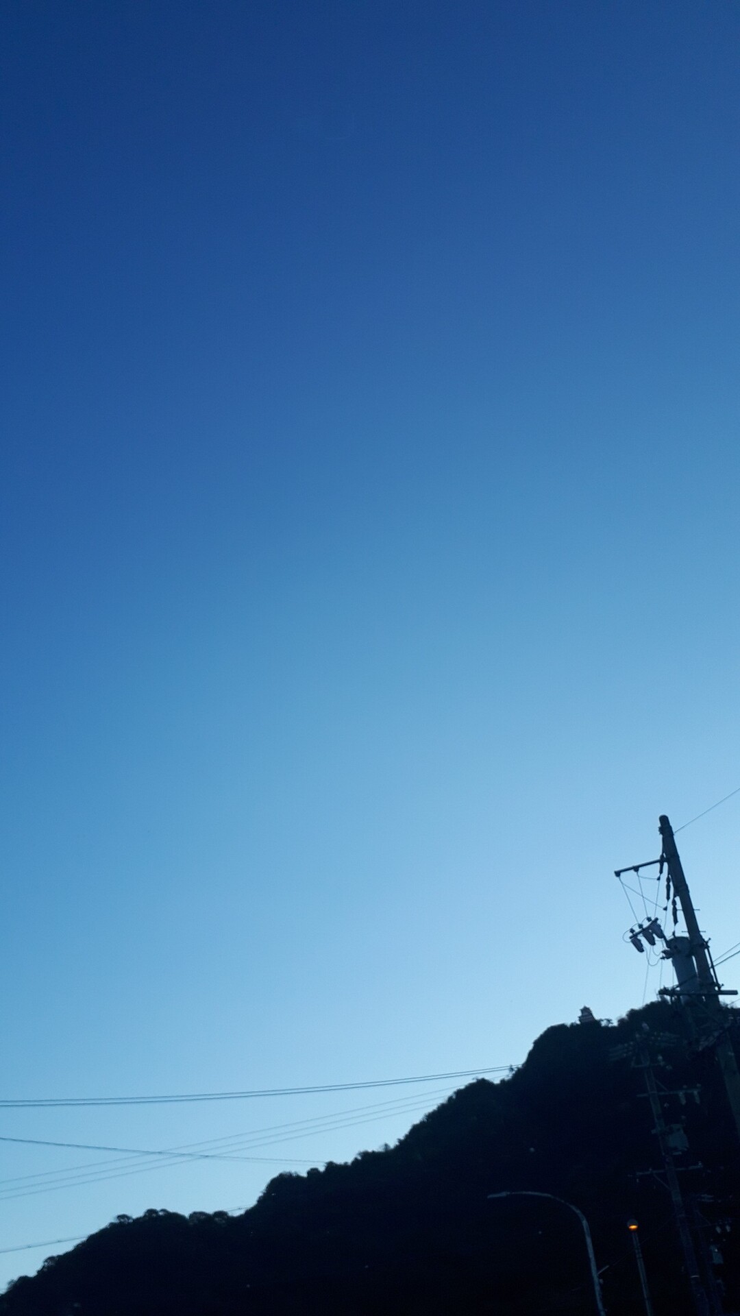 【今朝の金華山】 おはようございます☀... / ☆•*¨*•.¸¸🧞‍♂️ Genie (ma-2) 🧞‍♂️•*¨*•.¸¸☆さんのモーメント | YAMAP / ヤマップ