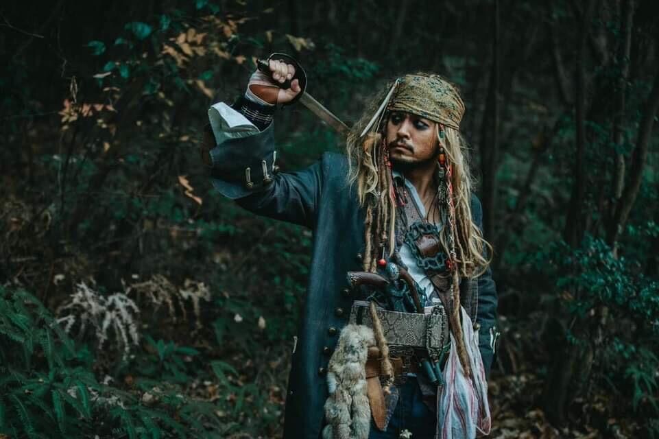 福岡県にある『九大の森』で撮影📸 / 【町興し仮装者】Captain Jack Sparrowさんのモーメント | YAMAP / ヤマップ