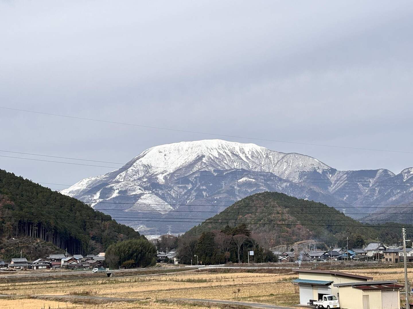 大阪出張 伊吹SAで伊吹山⛰️ / 🍺やっさん ️さんのモーメント | YAMAP / ヤマップ
