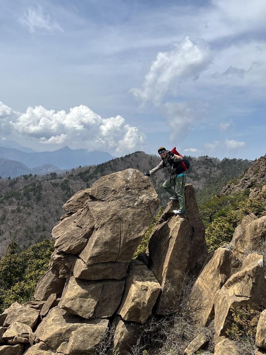春の陽気に誘われて。東赤石山・八巻山登山 / joeさんの東赤石山・西赤石山・物住頭の活動データ | YAMAP / ヤマップ