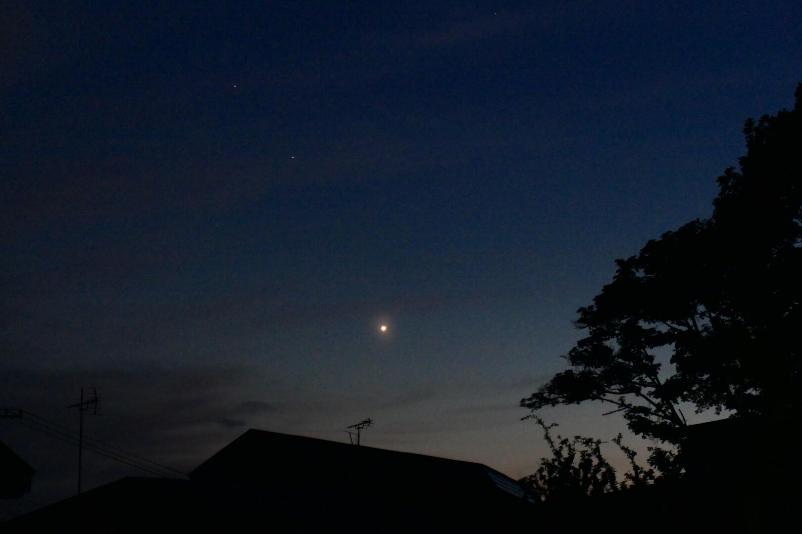 豪雨、梅雨空が続いていますが、今宵の西の... / yama0028さんのモーメント | YAMAP / ヤマップ