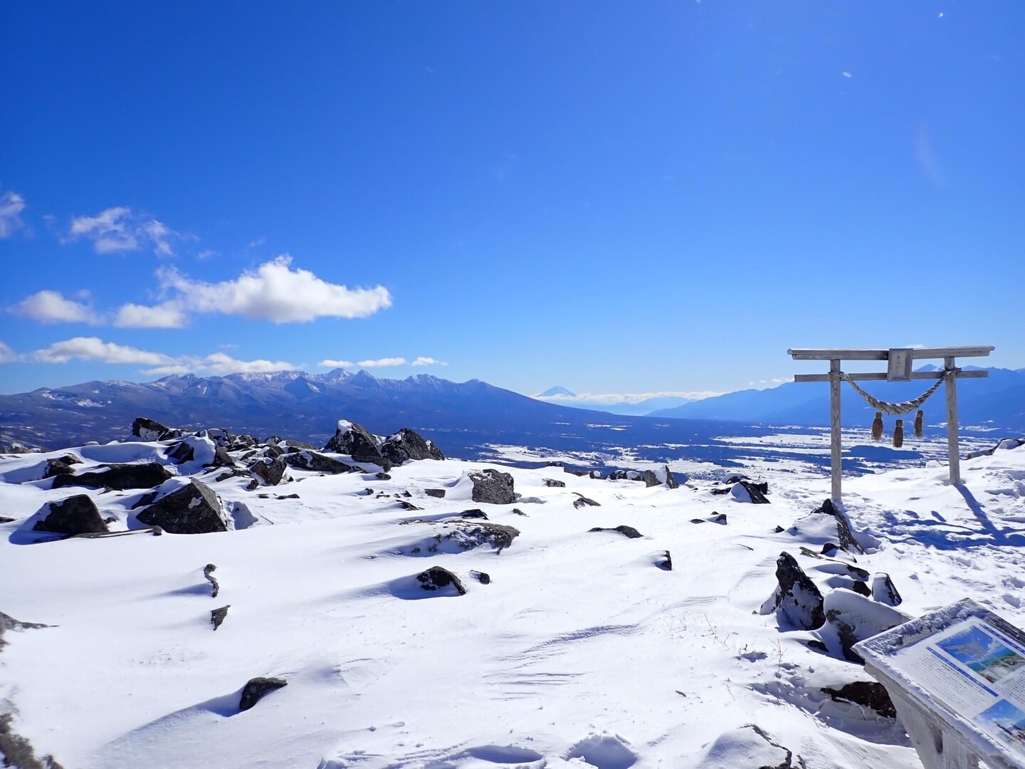 晴天☀爆風の2days。2日目 霧ヶ峰 車山 / Reiko (ニャッキ🐛)さんの霧ヶ峰・車山・大笹峰の活動データ | YAMAP / ヤマップ