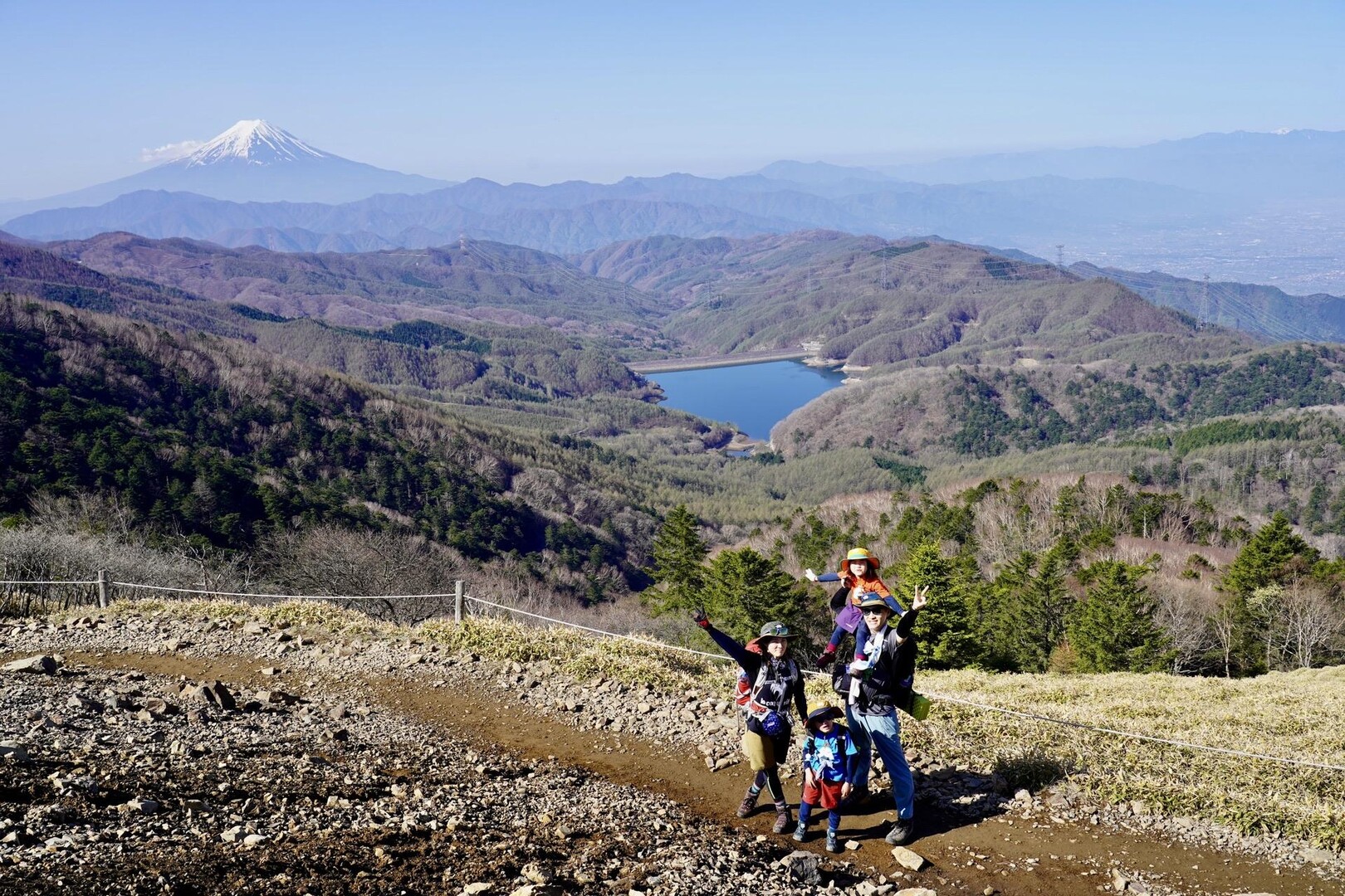 大菩薩嶺〜2024年、家族で登り初め〜 / Mt.ZAKIさんの大菩薩嶺・鶏冠山・大マテイ山の活動日記 | YAMAP / ヤマップ