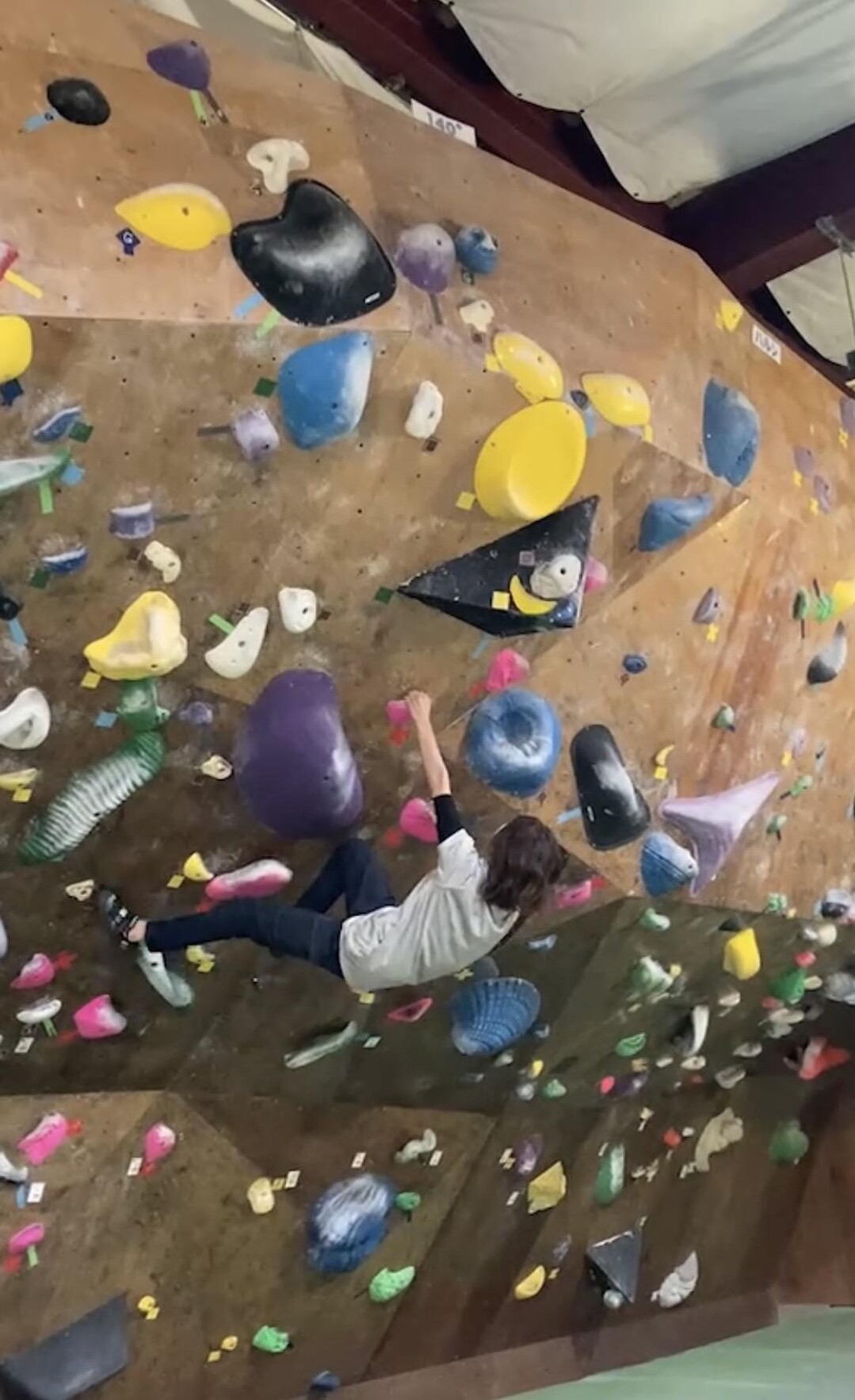 山に行けないから、壁に向かう‼️ 背筋使... / shinoさんのモーメント | YAMAP / ヤマップ