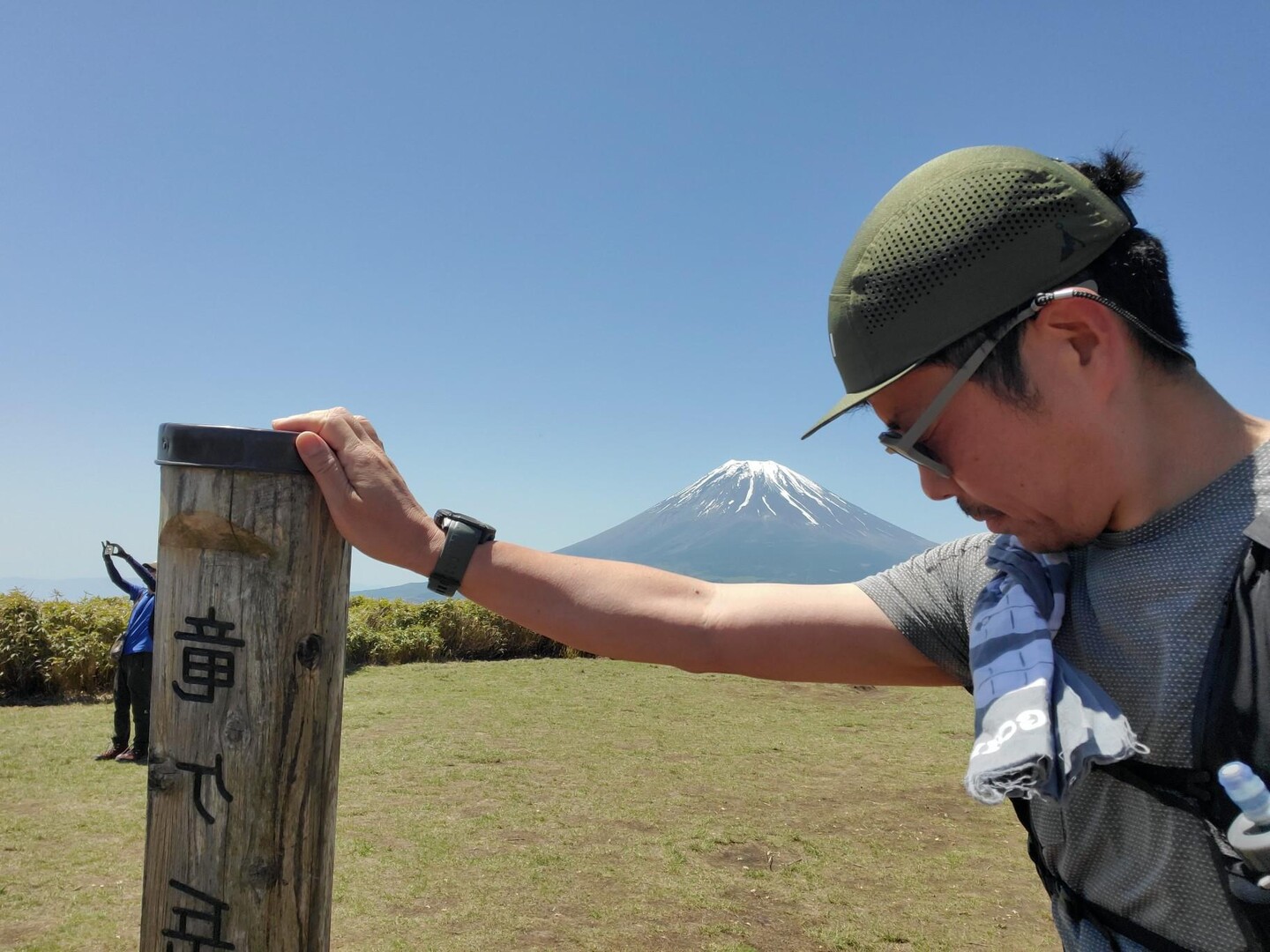 春の竜ヶ岳 ～ふもっとぱらから 爽快山歩～ / yamacampさんの毛無山・雨ヶ岳・竜ヶ岳の活動データ | YAMAP / ヤマップ