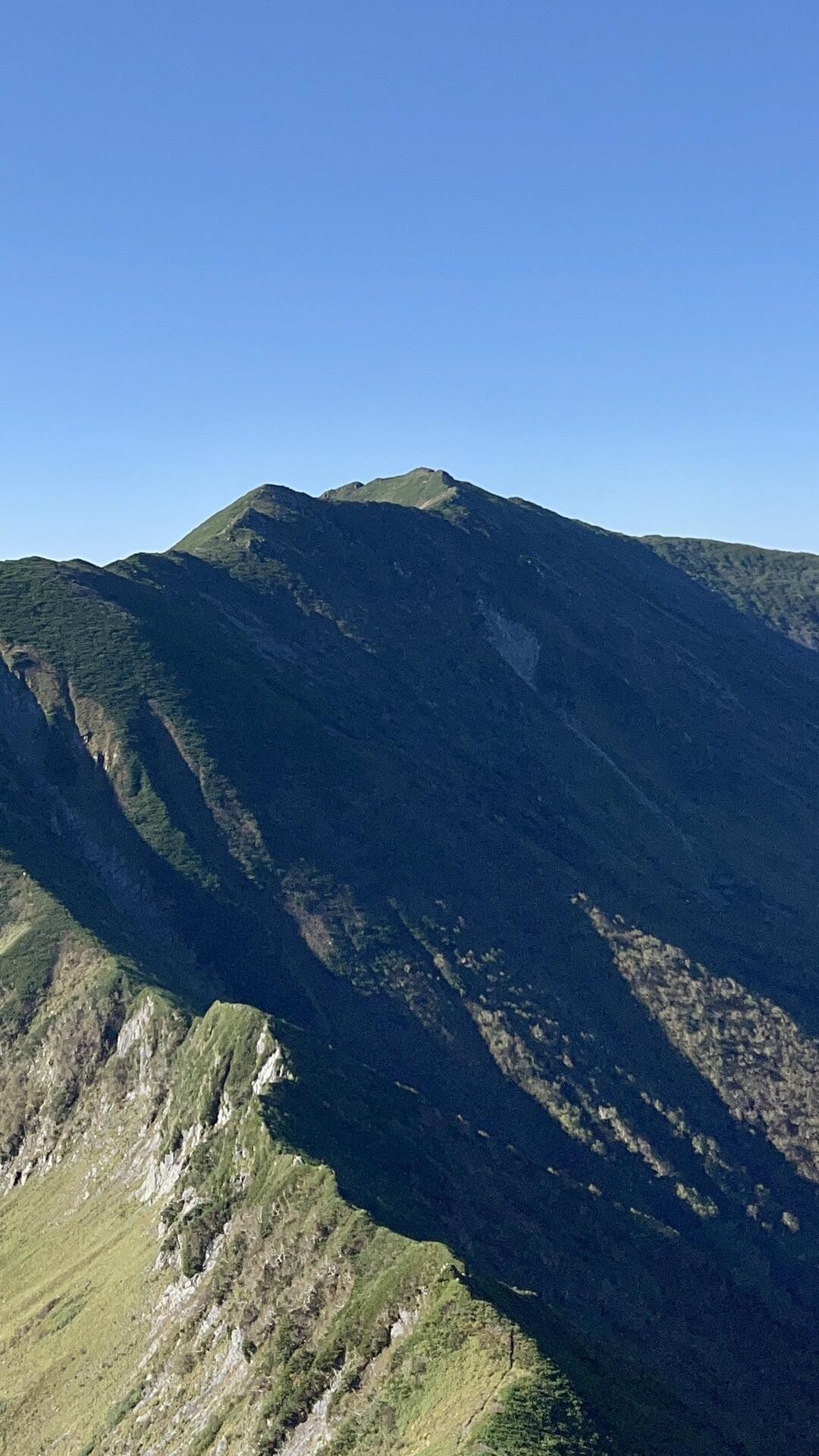 ポロシリ岳、かっこいい！ / Bii&Guunさんのモーメント | YAMAP / ヤマップ