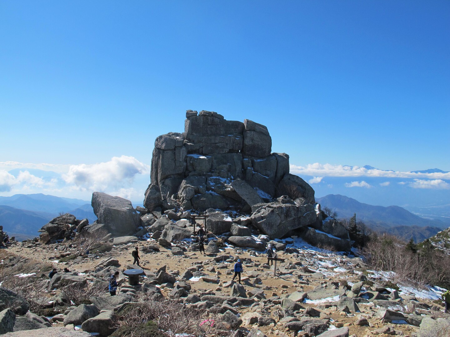 奥秩父の名峰 百名山の金峰山 2,599mへ / tuntunさんの瑞牆山・金峰山の活動データ | YAMAP / ヤマップ