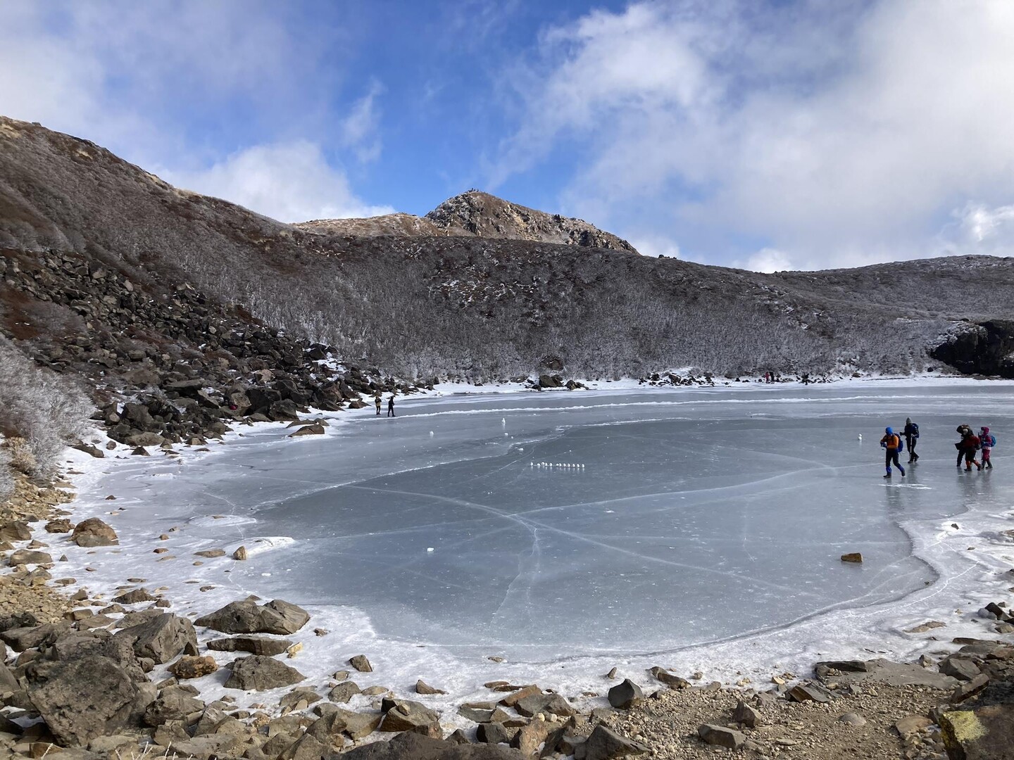 凍った御池（みいけ）へ / skyloveさんの九重山（久住山）・大船山・星生山の活動データ | YAMAP / ヤマップ