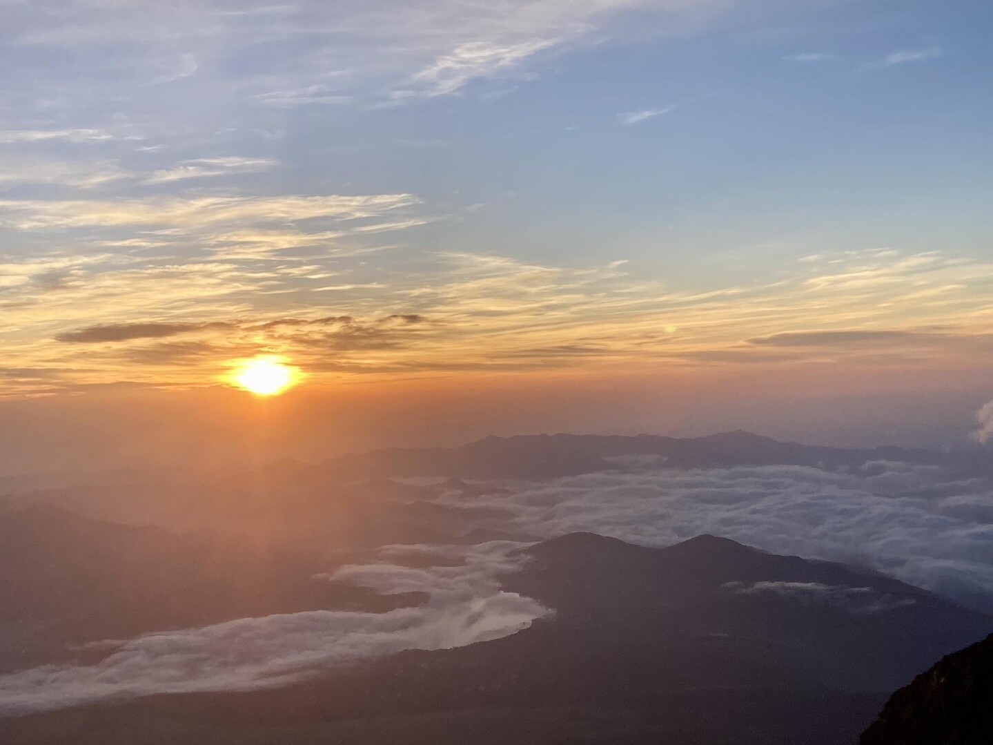 富士山吉田ルート8合目で、、まさかの、、💧 / Ozanさんの富士山の活動データ | YAMAP / ヤマップ
