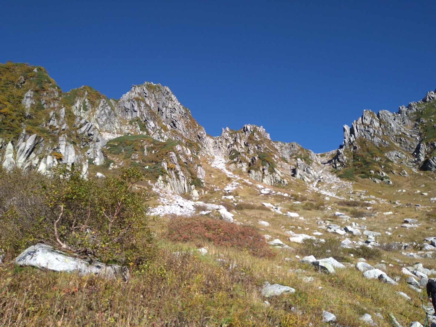 初めての木曽駒ヶ岳 最高の天気 / yossyさんの木曽駒ヶ岳・空木岳・越百山の活動データ | YAMAP / ヤマップ