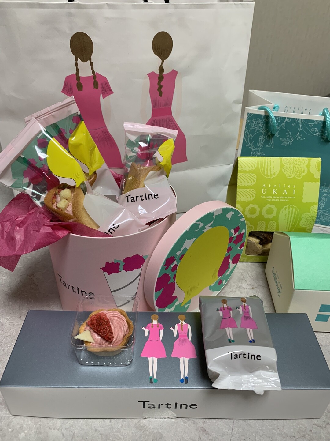 お菓子がいっぱい🧁🥧🥮🤗 / KOBONさんのモーメント | YAMAP / ヤマップ