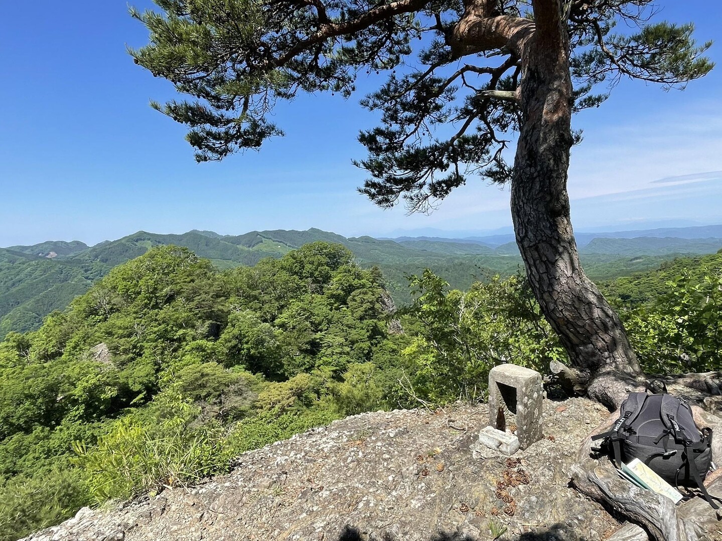 鍋足山・鍋足山（三角点峰）・黒沢山 / tana_shuさんの奥久慈男体山・月居山・篭岩（篭岩山）の活動データ | YAMAP / ヤマップ
