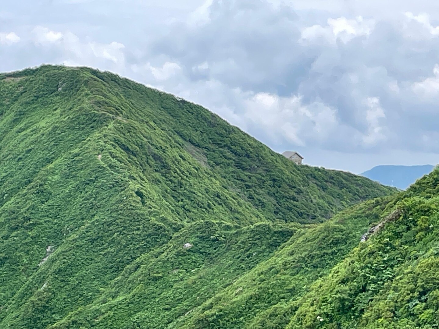 日本200名山 花の百名山の神室山・前神室山に登る🤗 / M K1218さんの神室山・天狗森・火打岳の活動データ | YAMAP / ヤマップ
