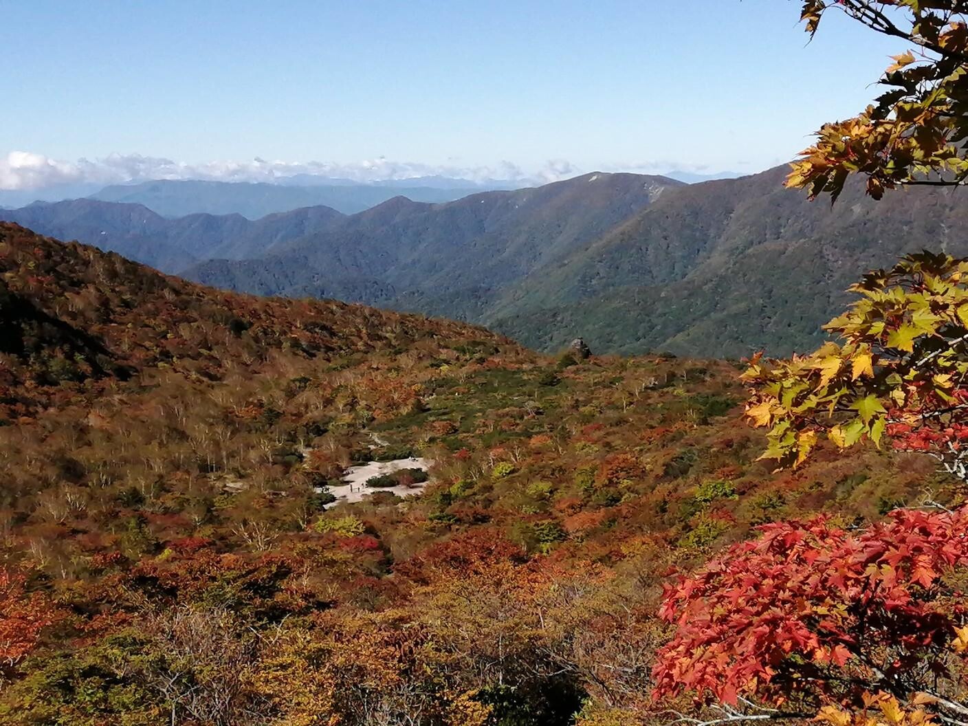 姥ヶ平の紅葉を求めて🍁 / SHIN-1さんの茶臼岳（那須岳）・三本槍岳・赤面山の活動データ | YAMAP / ヤマップ