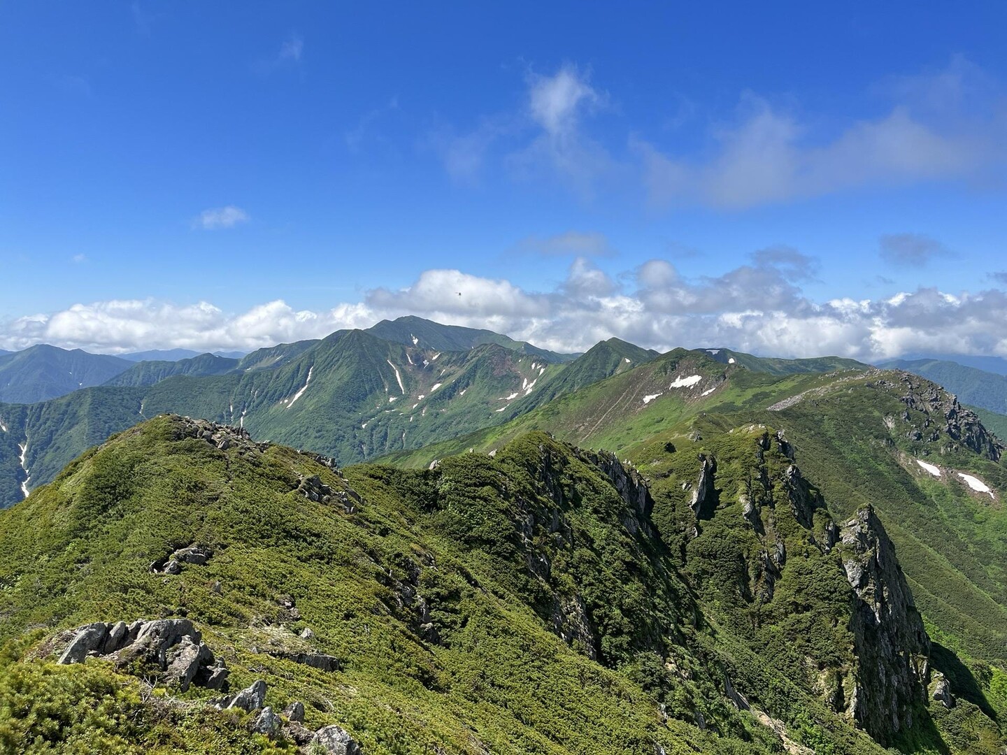 ヌカビラ岳・北戸蔦別岳・1967峰 / ダチンさんの幌尻岳・戸蔦別岳・伏美岳の活動データ | YAMAP / ヤマップ