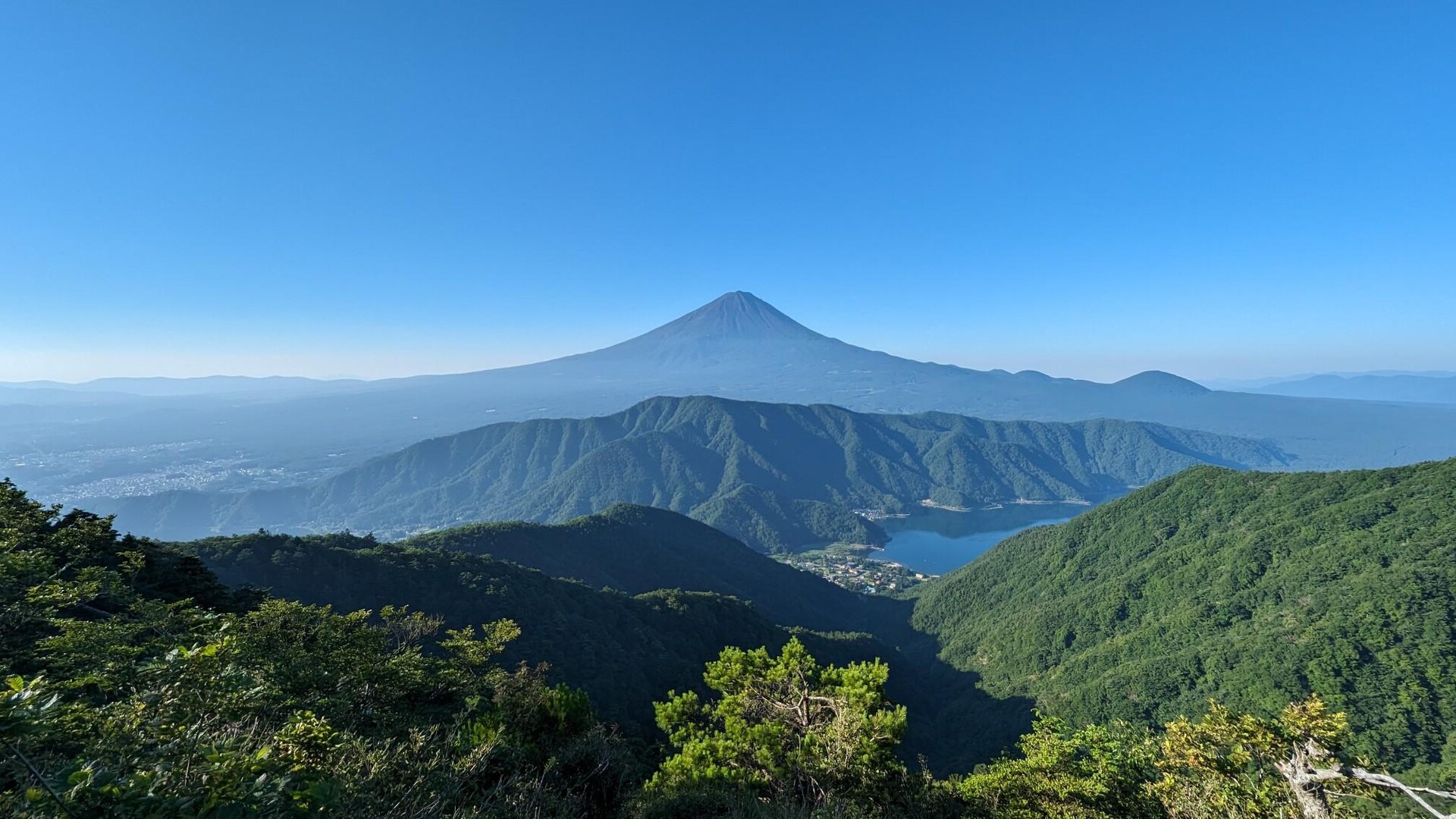 汗だく💦富嶽三十六景三座 十二ヶ岳・鬼ヶ岳・王岳 / kensさんの節刀ヶ岳・破風山・足和田山の活動データ | YAMAP / ヤマップ