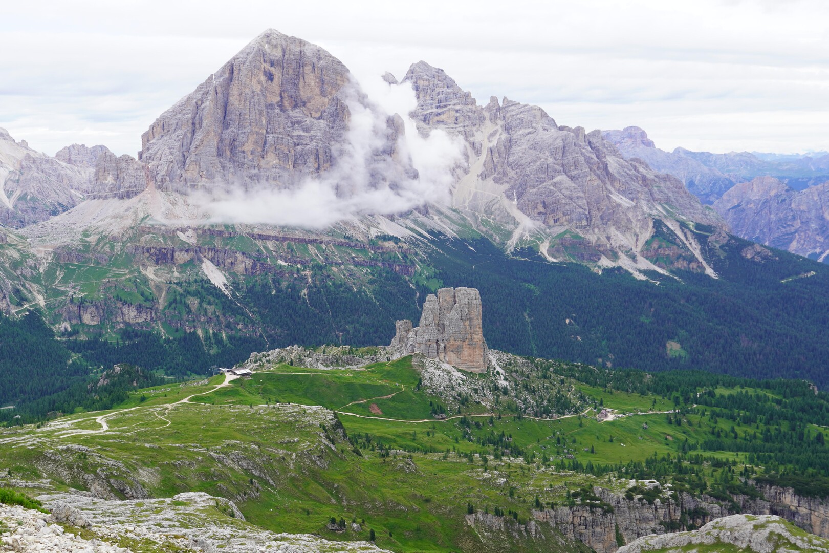 イタリア🇮🇹Dolomite3日目 ヌボラウ小屋 / mayuさんの登山の活動データ | YAMAP / ヤマップ
