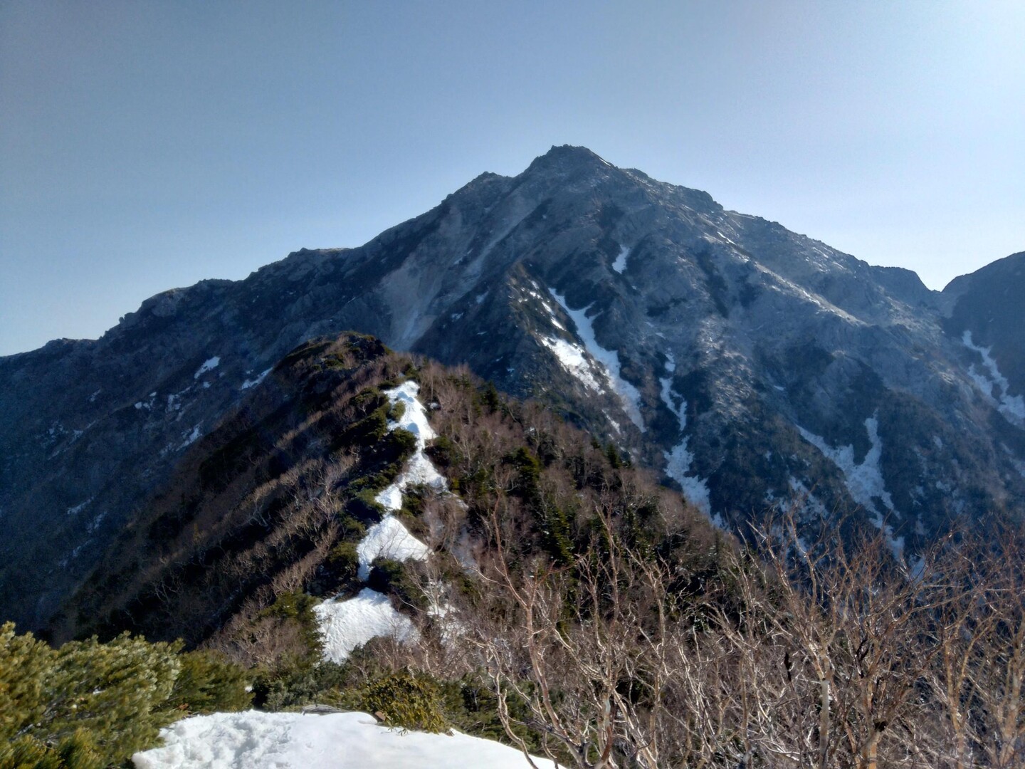 甲斐駒ヶ岳 残雪期 / mituさんの仙丈ヶ岳・伊那荒倉岳の活動データ | YAMAP / ヤマップ