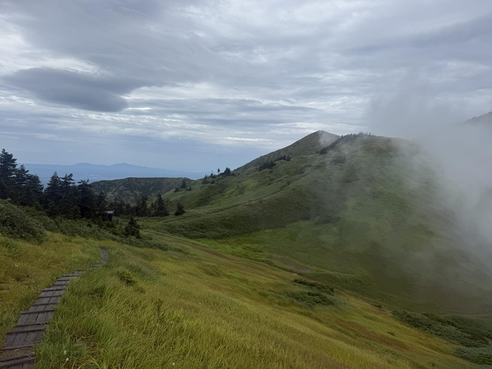 前巻機・御機屋（巻機山 山標柱）・巻機山 / T2さんの巻機山・割引岳・金城山の活動データ | YAMAP / ヤマップ