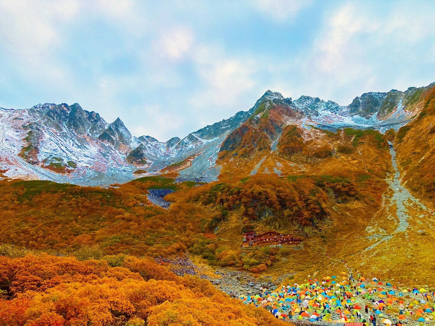 紅葉の涸沢カール / K.TAIRAさんの槍ヶ岳・穂高岳・上高地の活動日記 | YAMAP / ヤマップ