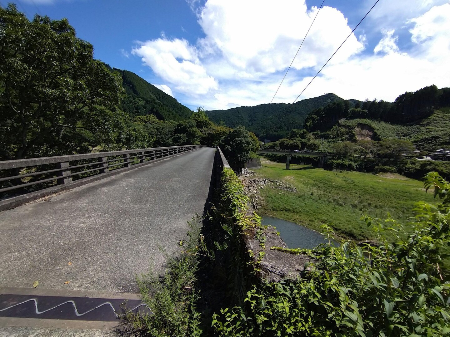 油木ダム周辺をドライブ🚚 7月に見た... / しんちゃんさんのモーメント | YAMAP / ヤマップ