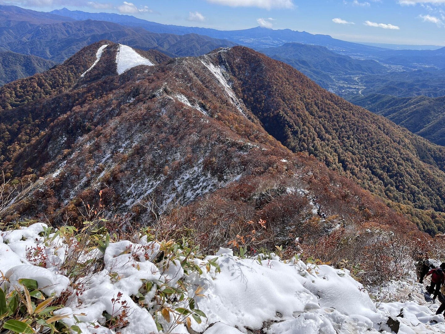 谷川岳初雪装備不足で撤退 3段紅葉満喫 / DNAさんの谷川岳・七ツ小屋山・大源太山の活動データ | YAMAP / ヤマップ