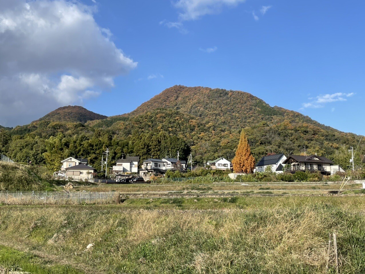 二上山🍁麓から眺める / sinoさんさんの金剛山・二上山・大和葛城山の活動データ | YAMAP / ヤマップ