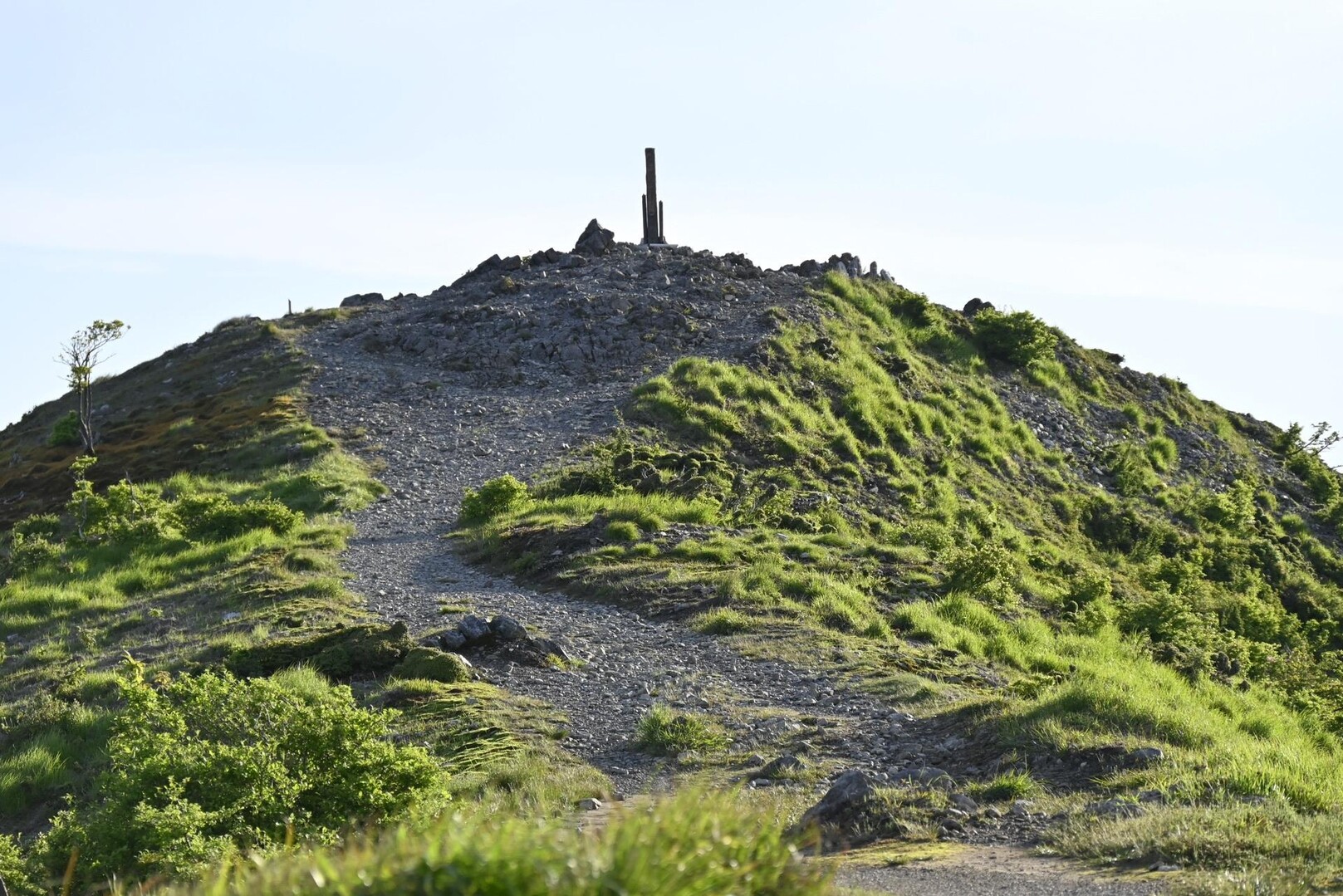 前山・武奈ヶ岳・コヤマノ岳・烏谷山・比良岳・打見山・蓬莱山・ホッケ山・権現山・霊仙山 / wkさんの比良山地・武奈ヶ岳・釈迦岳の活動データ | YAMAP / ヤマップ