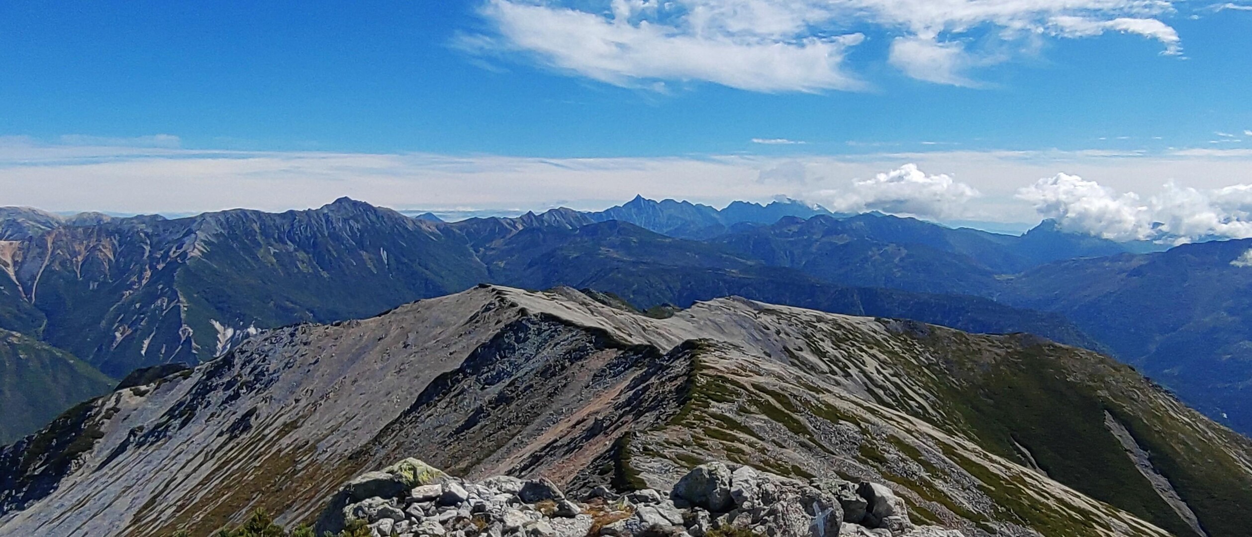 雲の平から薬師岳を経て太郎平小屋テン場 day3 / sirudakuさんの水晶岳・薬師岳・黒部五郎岳・鷲羽岳・三俣蓮華岳・湯俣の活動データ | YAMAP / ヤマップ