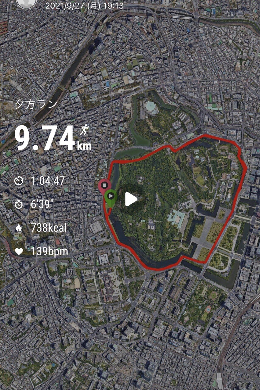 夜ラン＠皇居2周10km with 友人... / tatsu211comさんのモーメント | YAMAP / ヤマップ