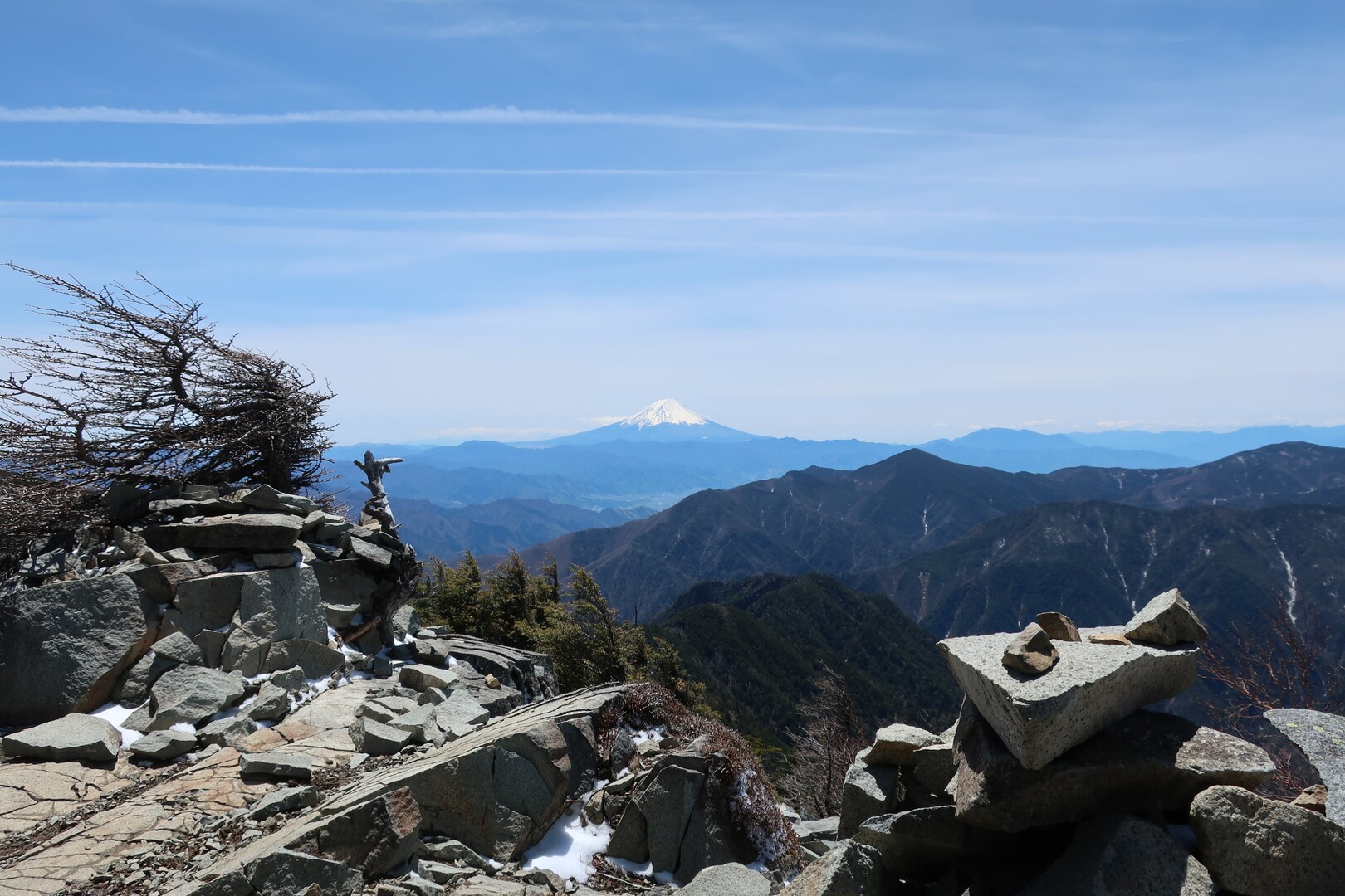 甲武信ヶ岳（春）西沢渓谷～頂上ピストン / ukonさんの甲武信ヶ岳の活動データ | YAMAP / ヤマップ
