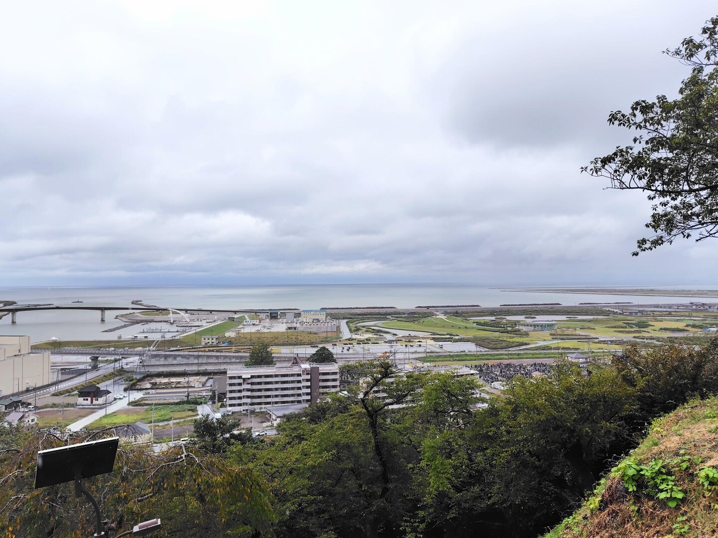 秋は短し東北旅⑥ 私は何を残したのだろう？🤔 日和山 石巻市-2024-10-3 / Ponさんの石投山・硯上山・羽黒山の活動データ | YAMAP / ヤマップ