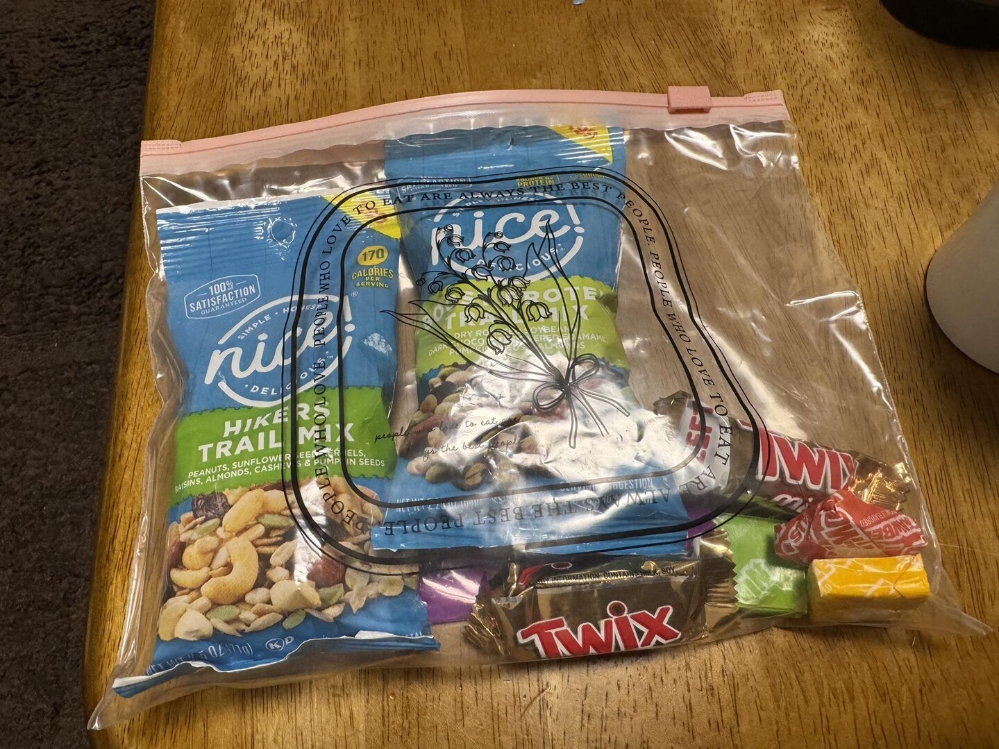 友人からのNYのお土産に なんと トレイ... / MASA👽さんのモーメント | YAMAP / ヤマップ