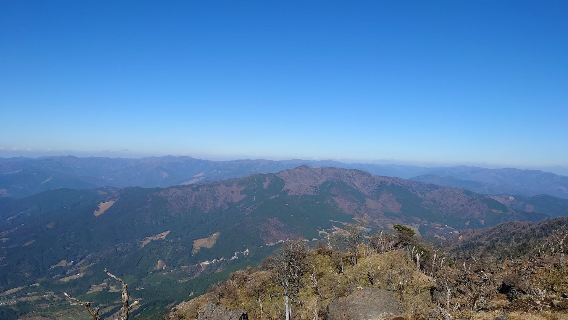 🍁秋晴れ〜☀お初の市房山へ / V8-Dさんの市房山の活動データ | YAMAP / ヤマップ