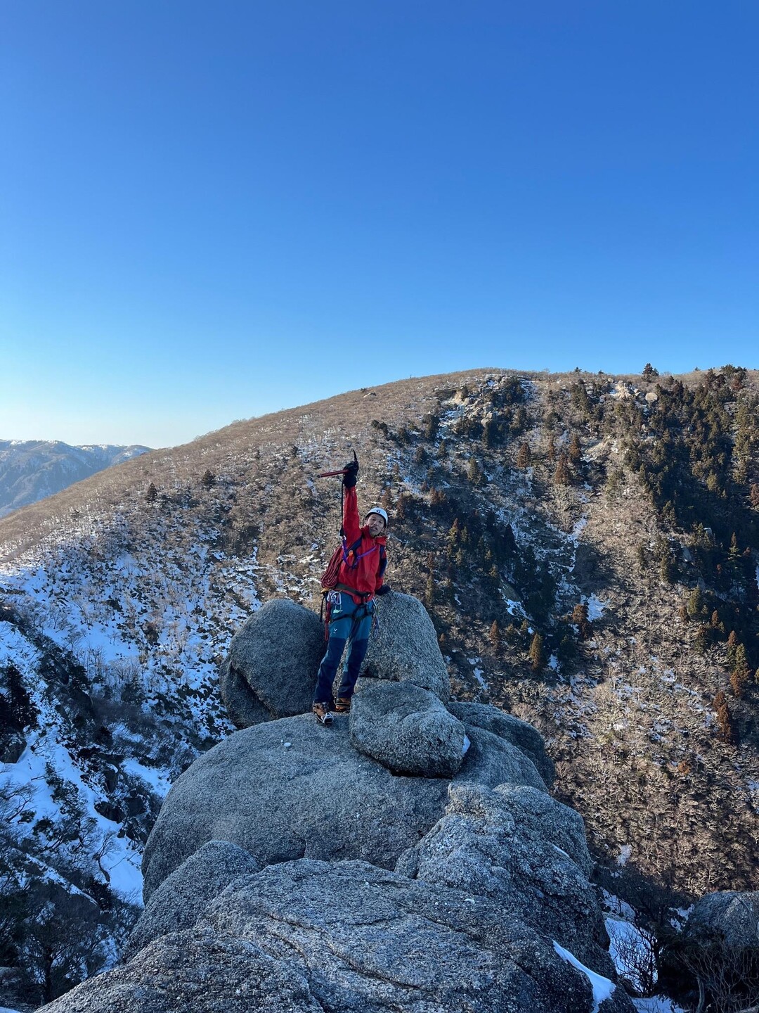御在所岳 前尾根マルチピッチ（P2〜P7）2024-02-13 / 優駿さんの御在所岳（御在所山）・雨乞岳の活動データ | YAMAP / ヤマップ