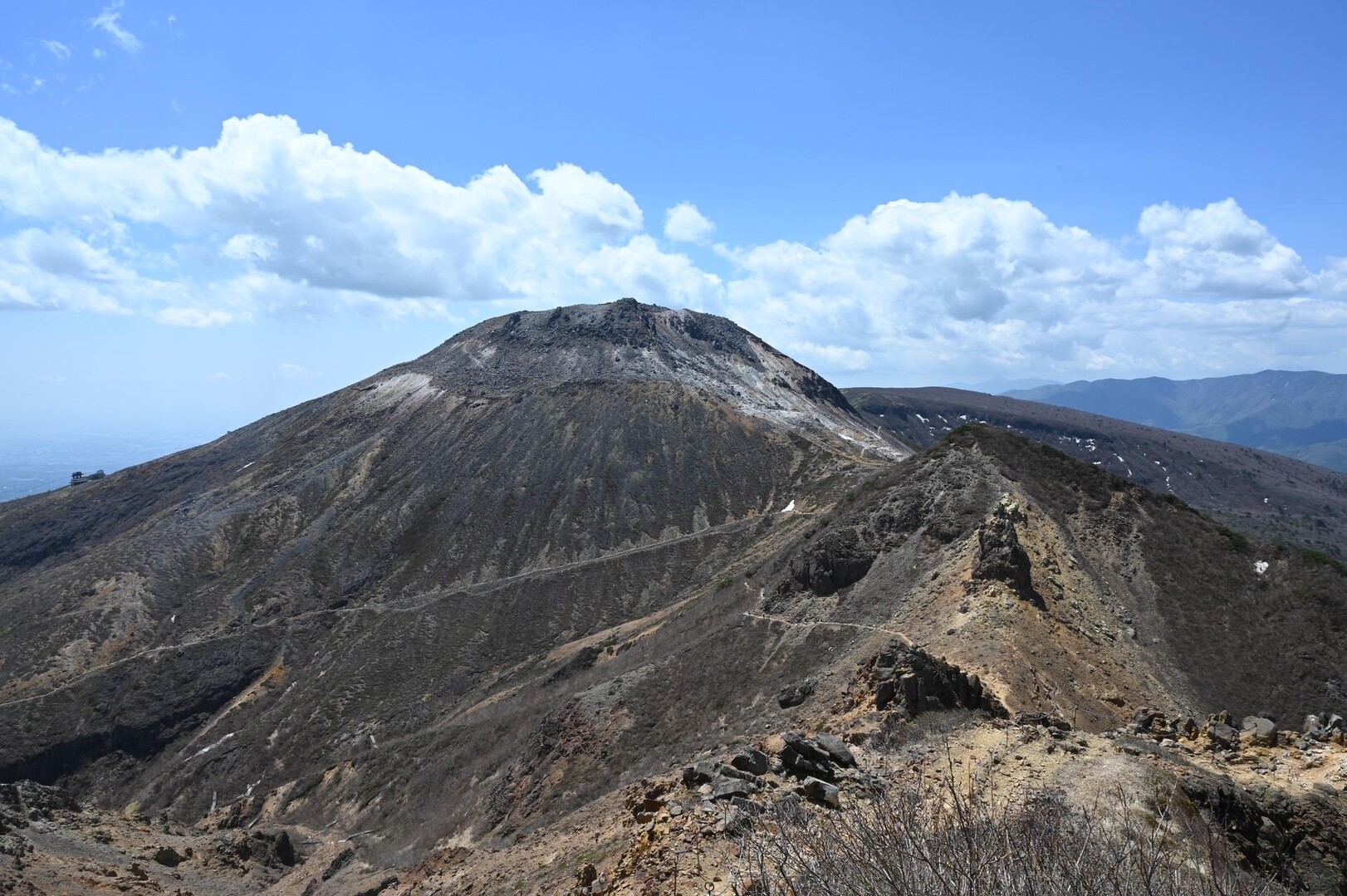 剣が峰・1900m峰・三本槍岳・朝日岳・茶臼岳(那須岳) / きいさんの茶臼岳（那須岳）・三本槍岳・赤面山の活動データ | YAMAP / ヤマップ