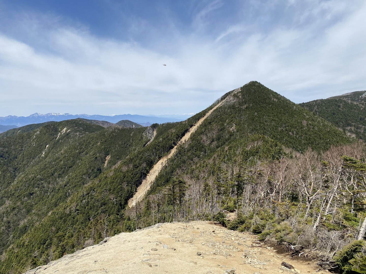 日本百名山第25座目：甲武信ヶ岳 Great Traverse 1st / Aitoさんの甲武信ヶ岳の活動データ | YAMAP / ヤマップ