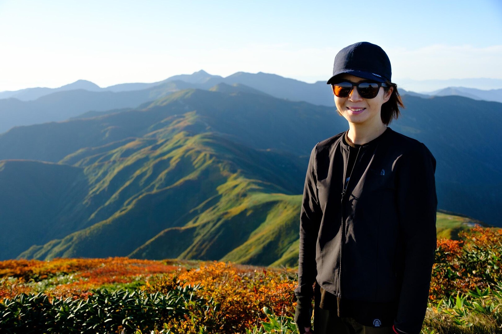 山粧う遥かなる朝日連峰をゆく / Foresterさんの大朝日岳・朝日連峰・祝瓶山の活動データ | YAMAP / ヤマップ