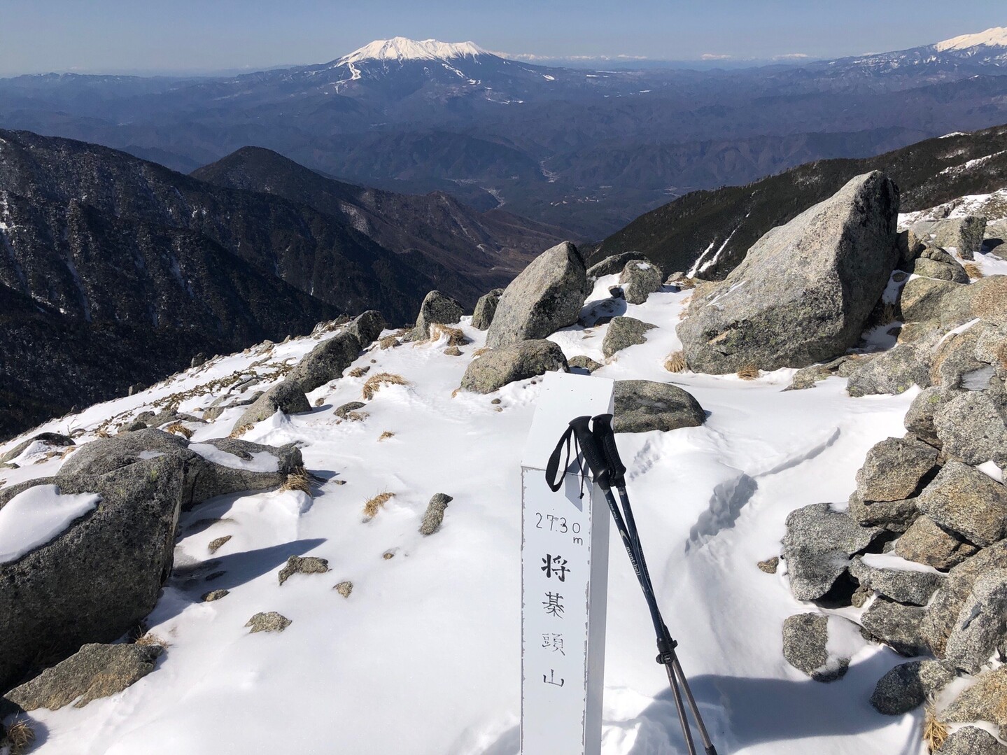 ド晴天の中央アルプス 将棊頭山。勿体無いくらいの眺望を満喫 / OH-Yeahさんの木曽駒ヶ岳・空木岳・越百山の活動データ | YAMAP / ヤマップ