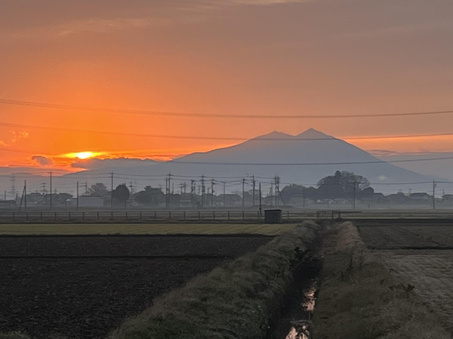 早朝ウォーキングです♪ 今朝の筑波山は朝... / samさんのモーメント | YAMAP / ヤマップ