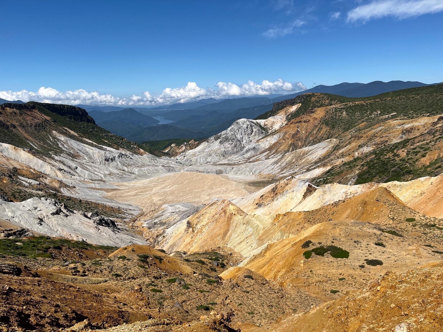 快晴の安達太良山。ほんとの空 / yutayutaさんの安達太良山・箕輪山・鬼面山の活動データ | YAMAP / ヤマップ
