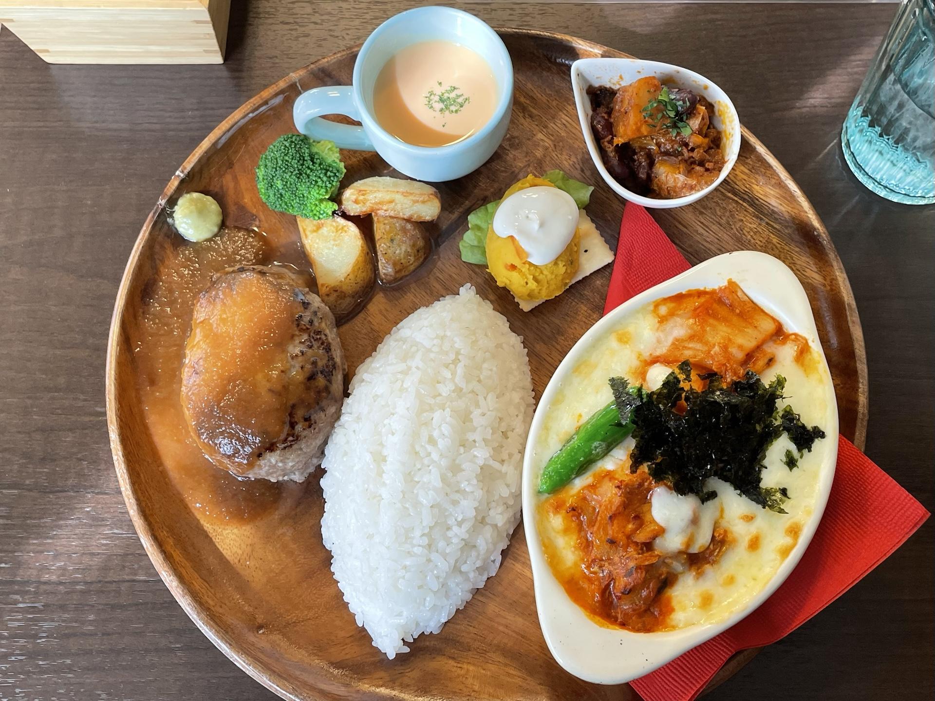 日和田山の後に下山ランチ 埼玉県日高市高... / ウッチーさんのモーメント | YAMAP / ヤマップ