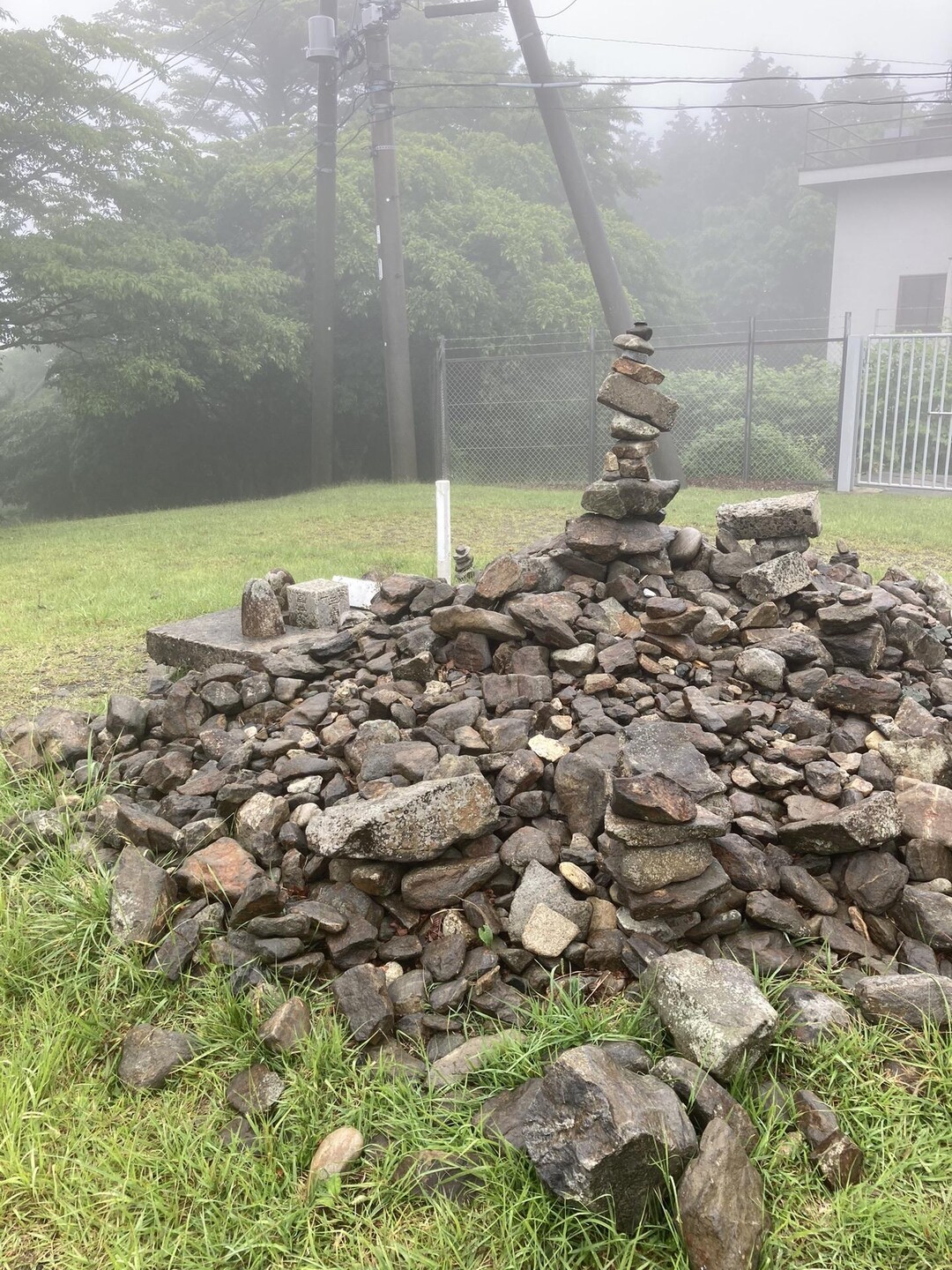 早朝 本宮山 どしゃ降りの登山 / siriaさんの本宮山・大日山・風頭山の活動データ | YAMAP / ヤマップ